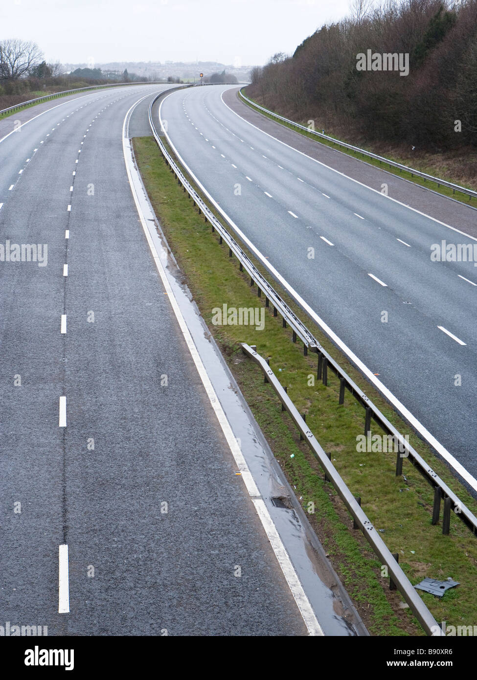 Closed motorway hi-res stock photography and images - Alamy
