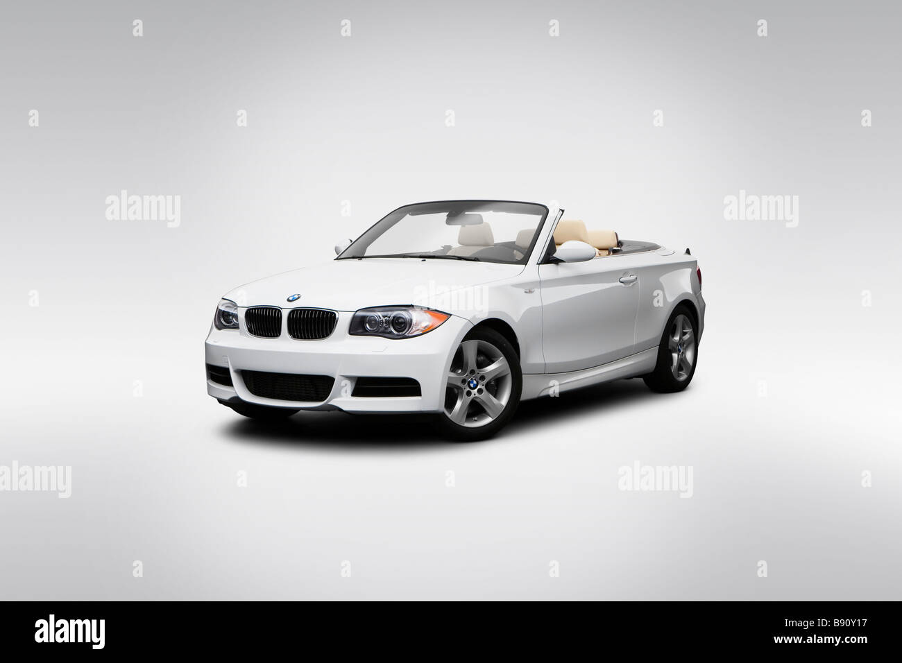 White bmw convertible hi-res stock photography and images - Alamy