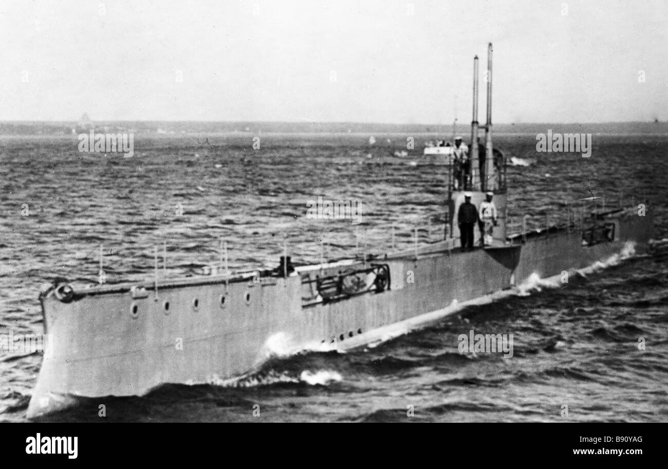 The Akula submarine on her way Stock Photo - Alamy