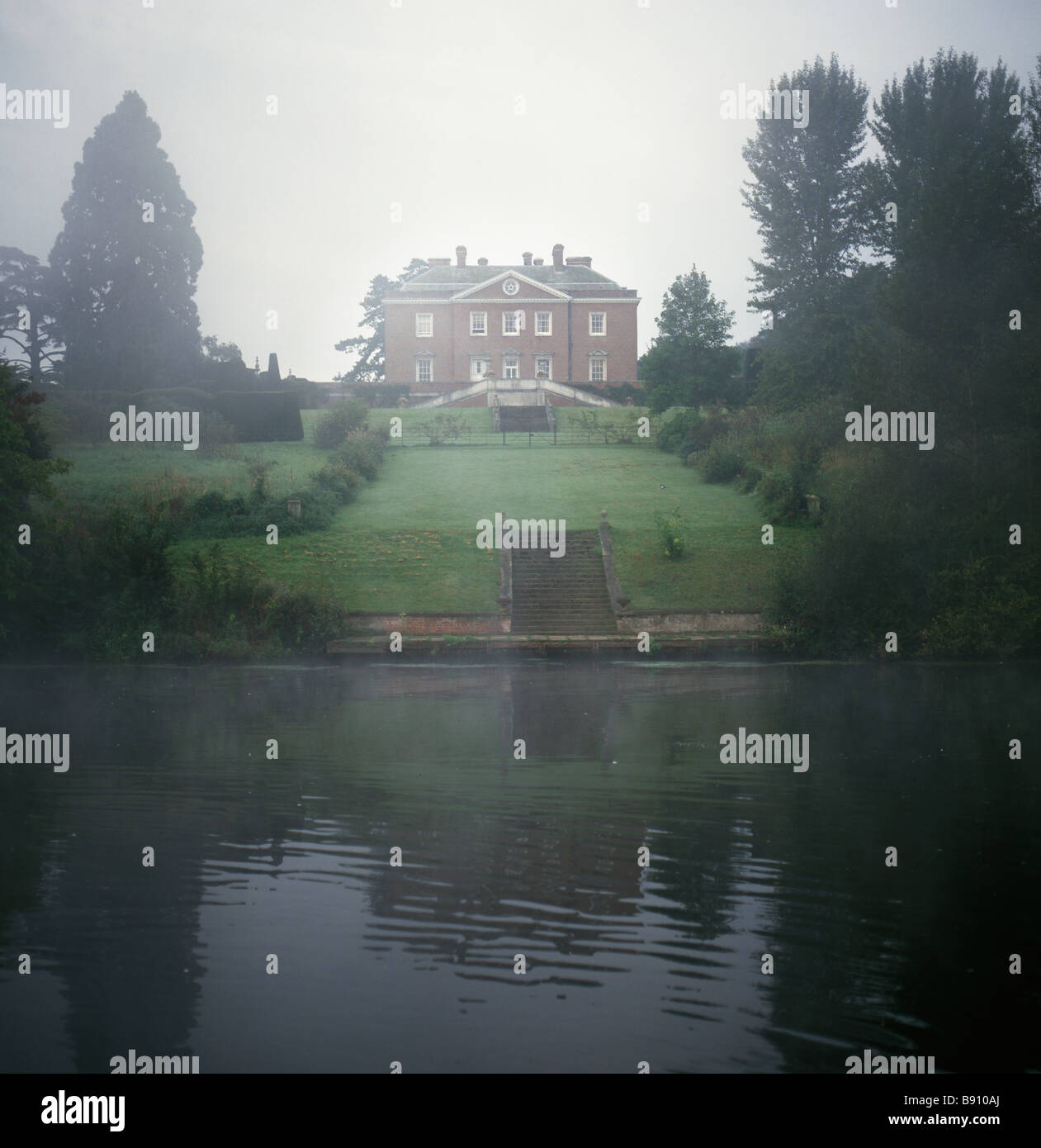 Culham Court on the river Thames, Berkshire Stock Photo - Alamy