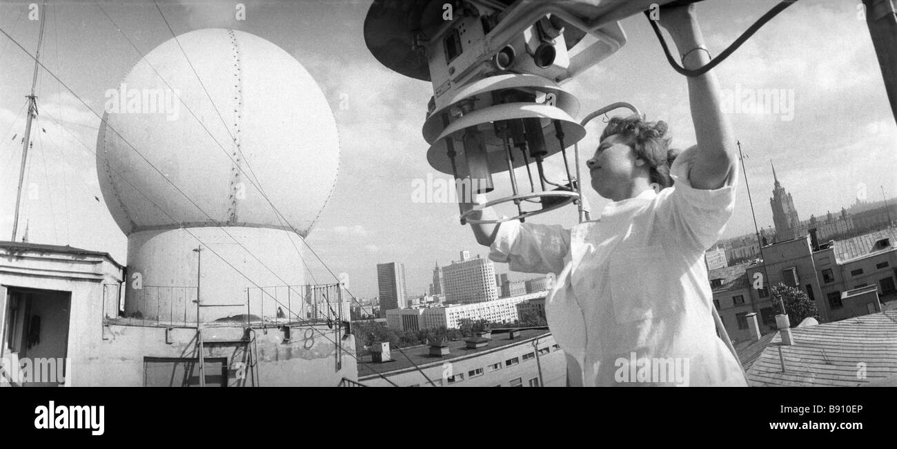 Automated weather station Stock Photo - Alamy