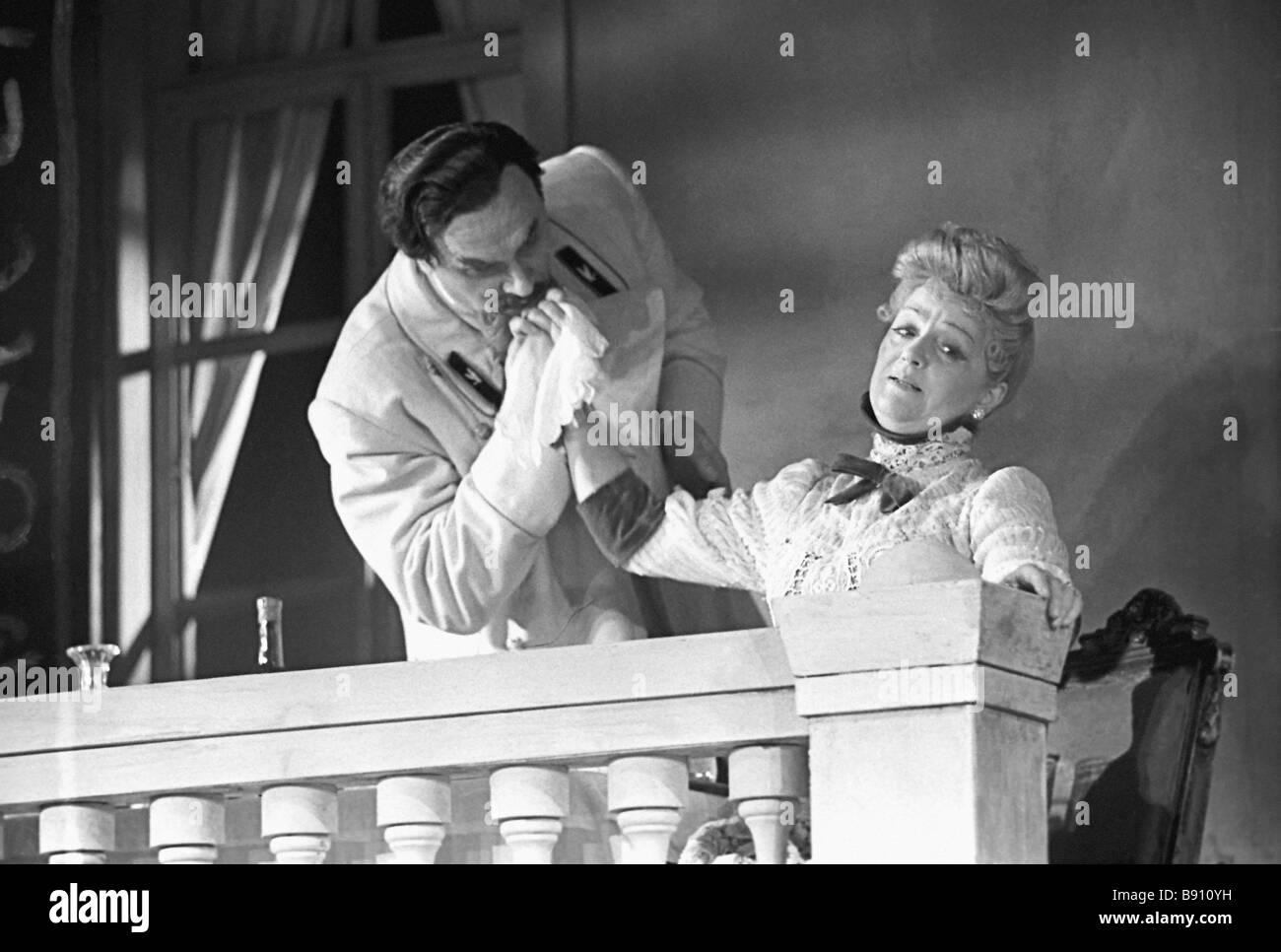 Maria Babanova as Sophia and Mikhail Muratov as Arsky in a scene from ...