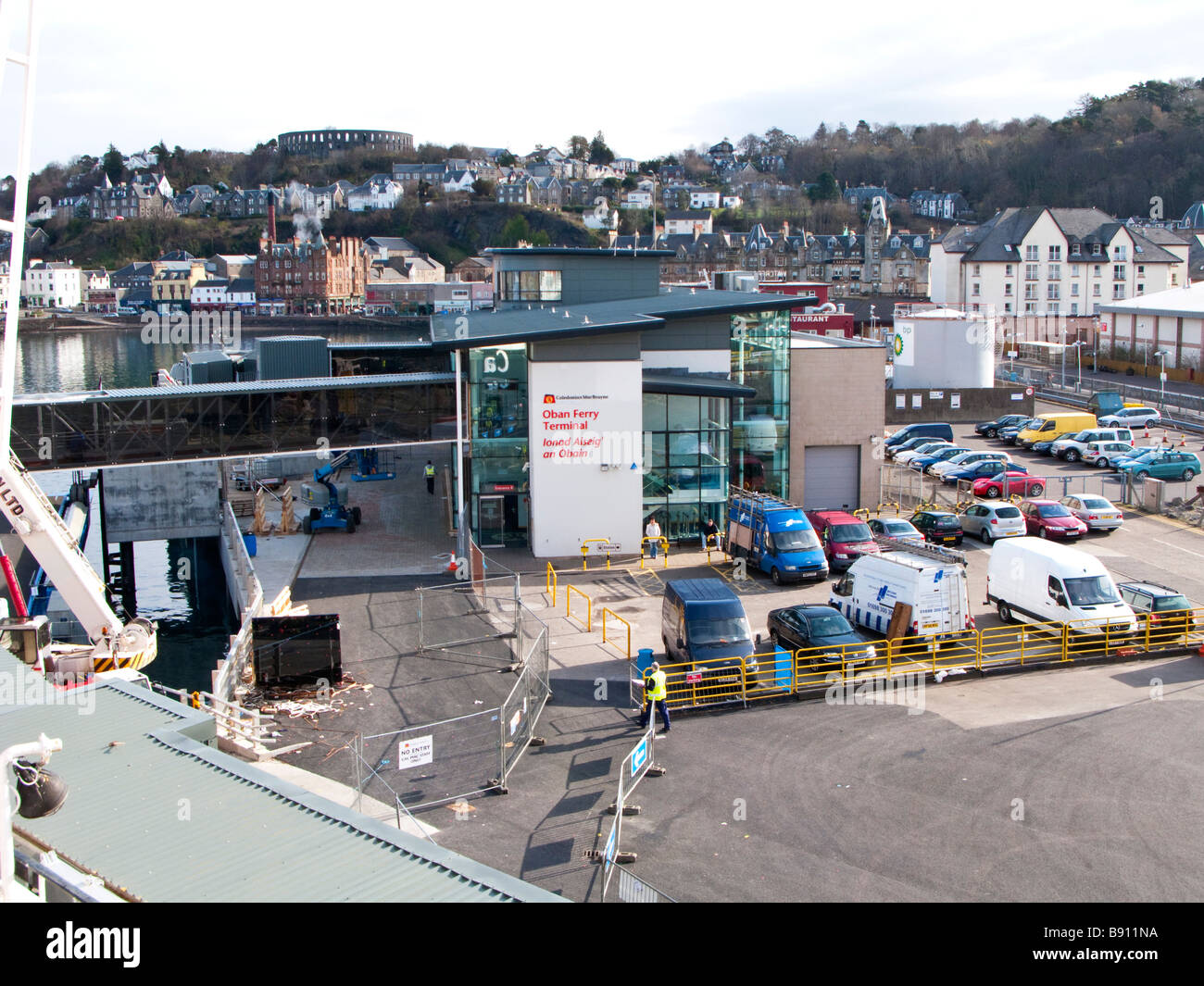 Oban ferry terminal hi-res stock photography and images - Alamy