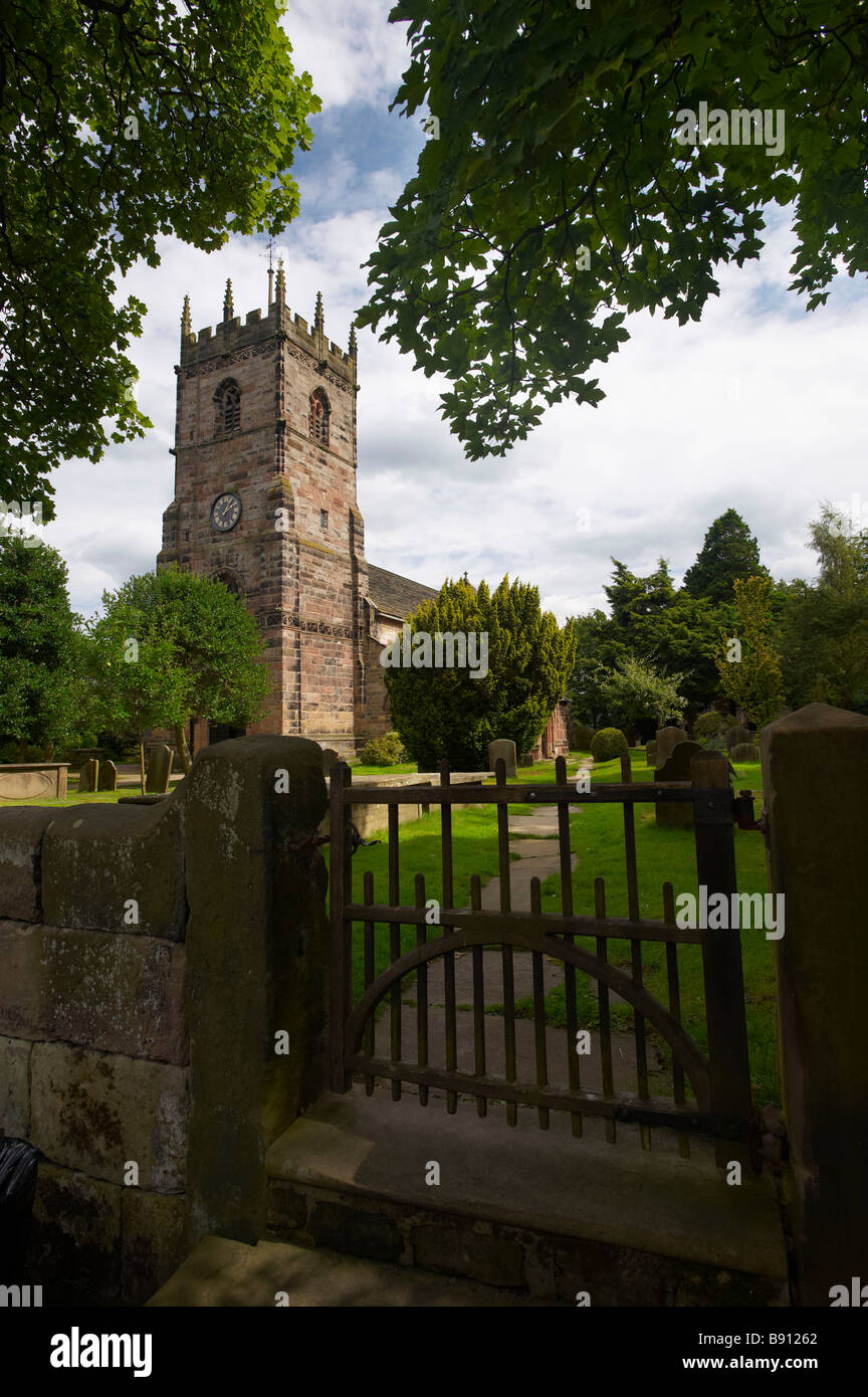 Prestbury cheshire hi-res stock photography and images - Alamy