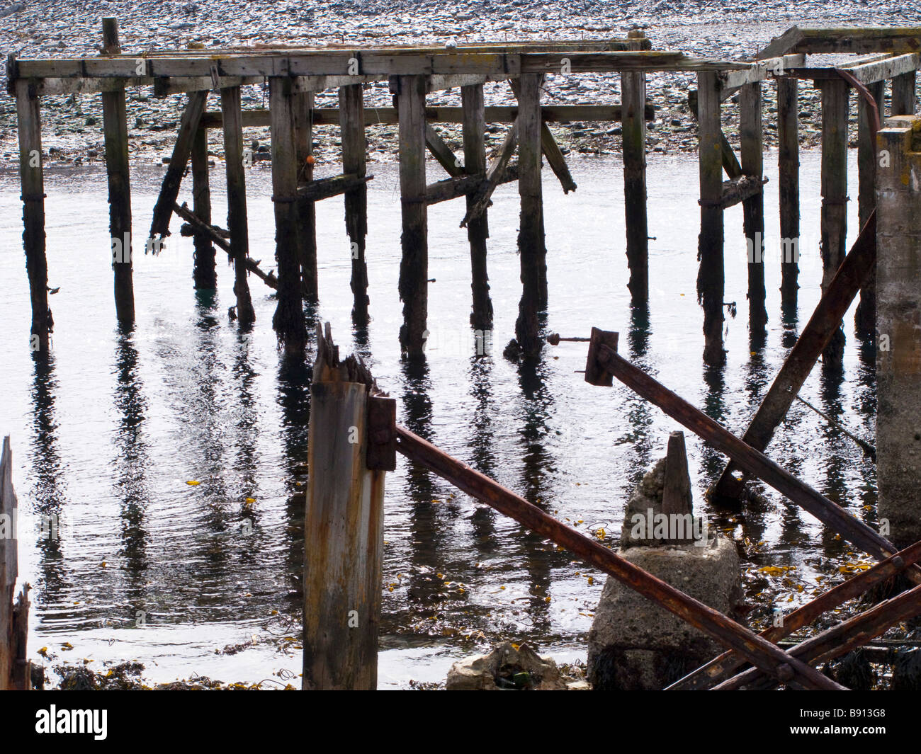 Broken down pier at Balvicar, Isle of Seil Stock Photo - Alamy