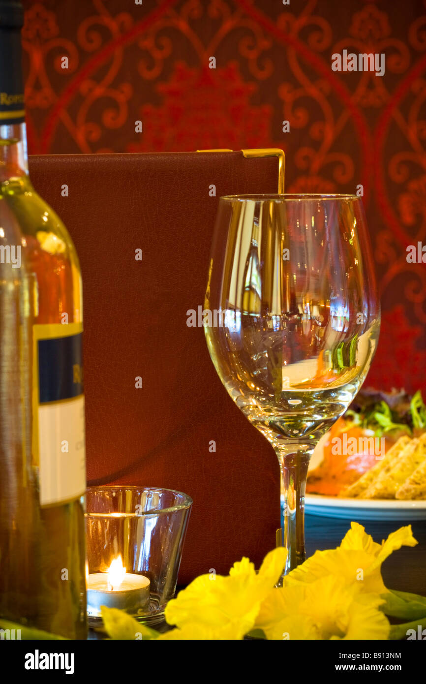 TABLE SET FOR ROMANTIC RESTAURANT MEAL Stock Photo - Alamy