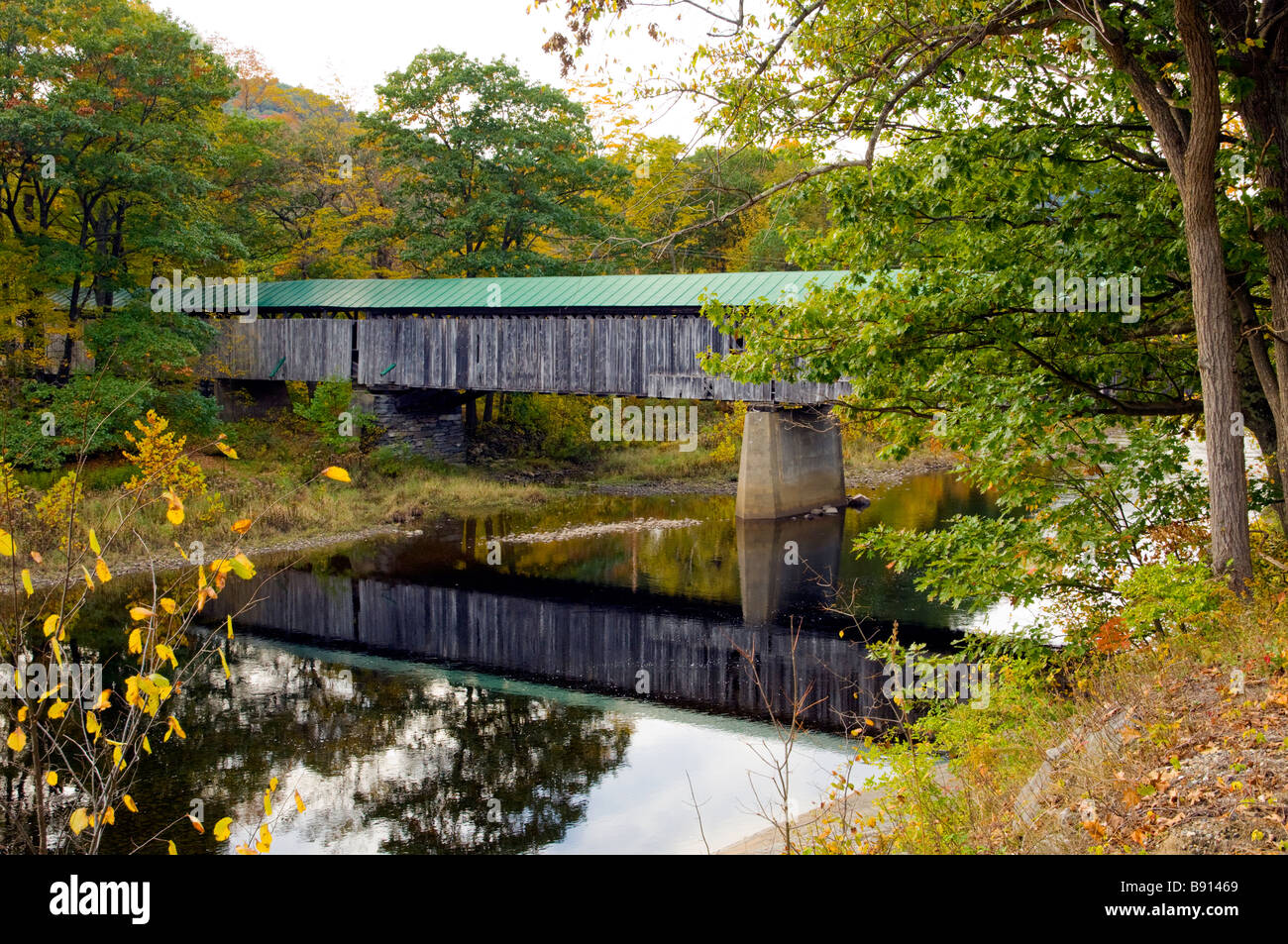 The Scott covered bridge near Townsend Vermont USA Stock Photo - Alamy
