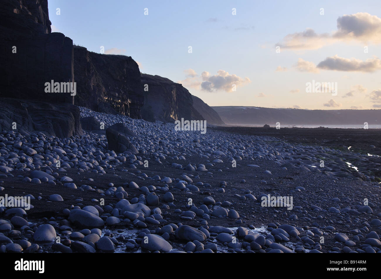 Siltstone cliffs hi-res stock photography and images - Alamy