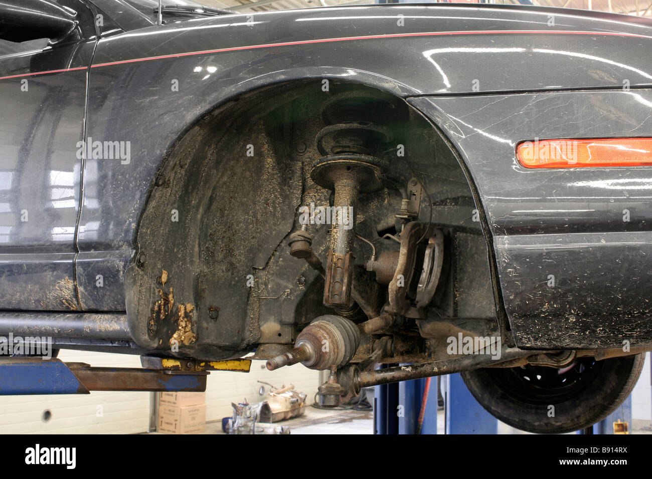 Car axle hi-res stock photography and images - Alamy