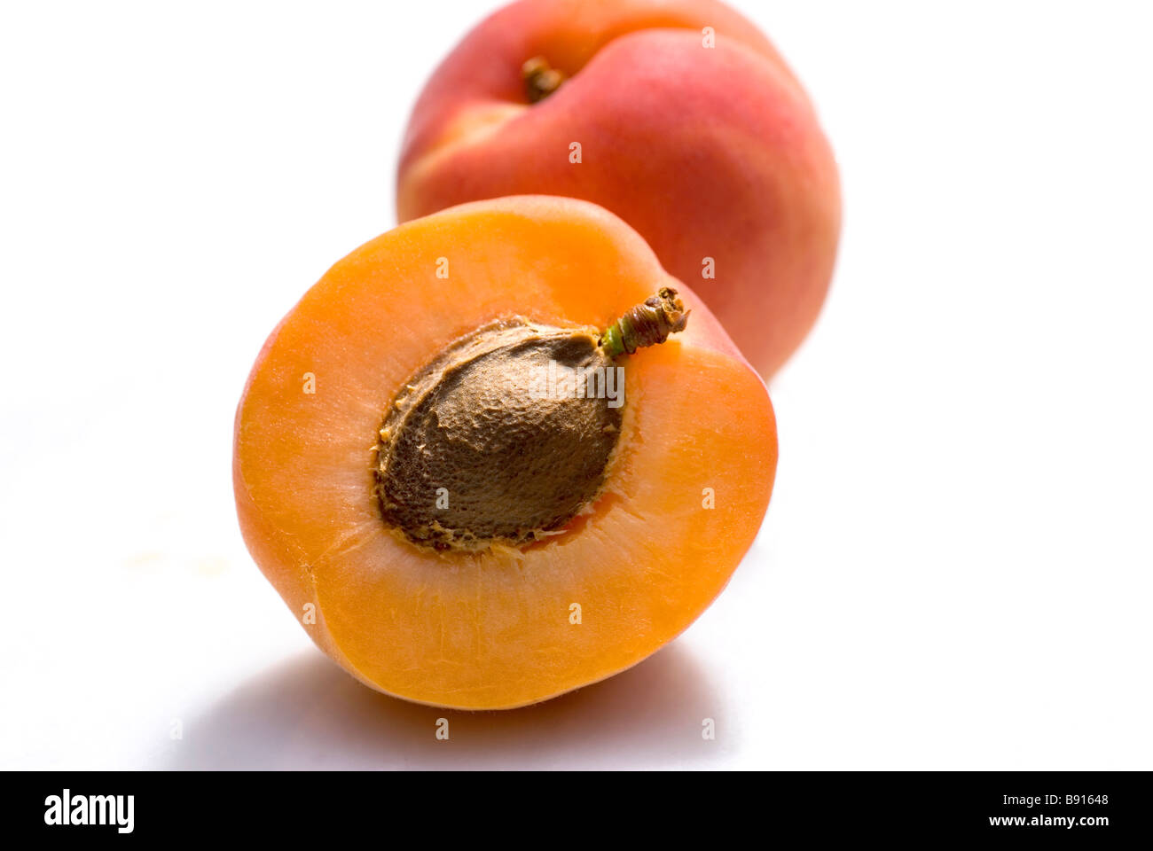 Apricot stone hi-res stock photography and images - Alamy