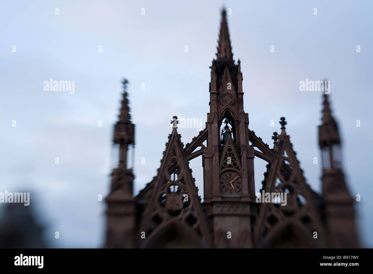 Gothic architecture eerie hi-res stock photography and images - Alamy