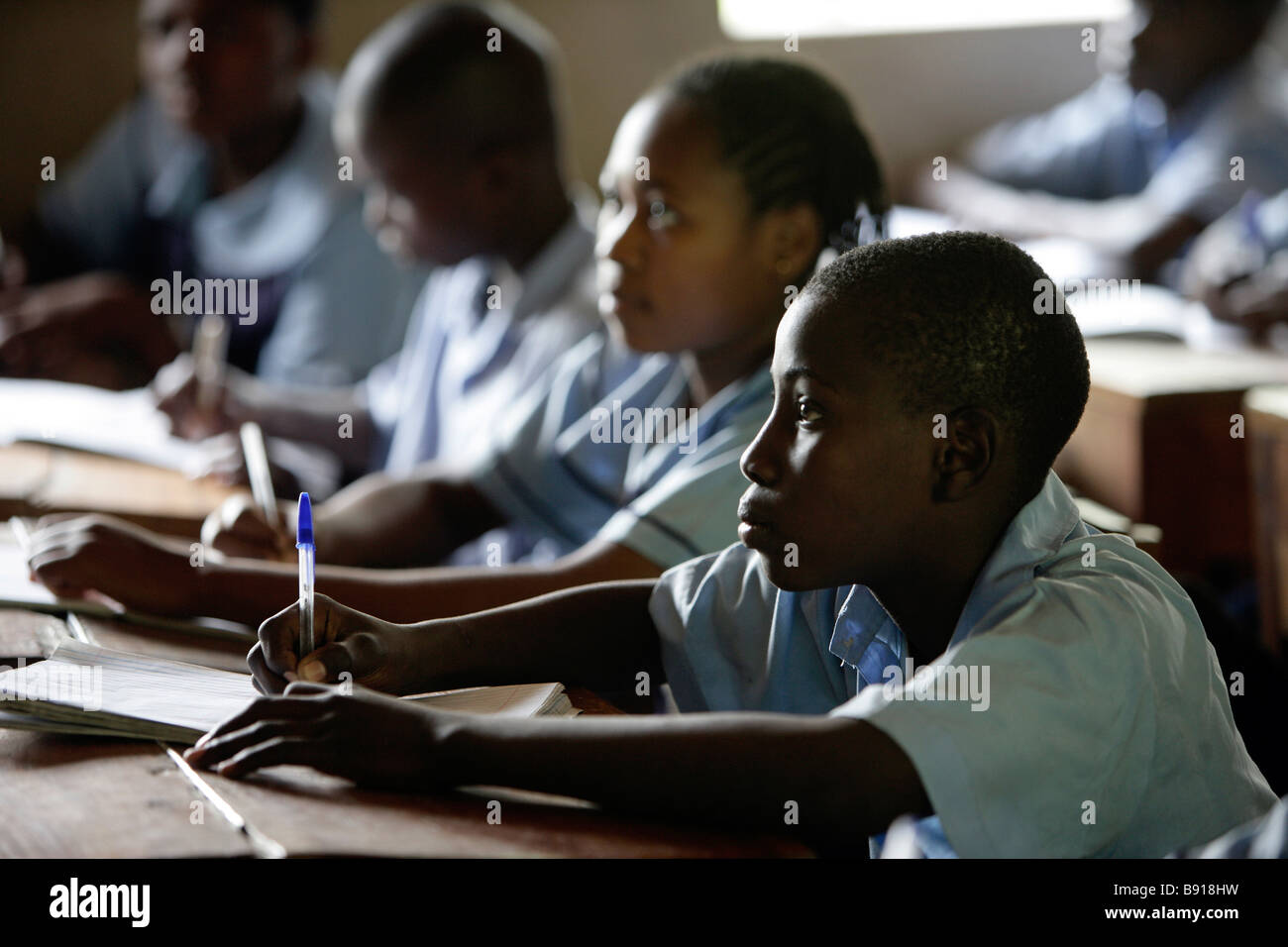 Nigeria children classroom hi-res stock photography and images - Alamy