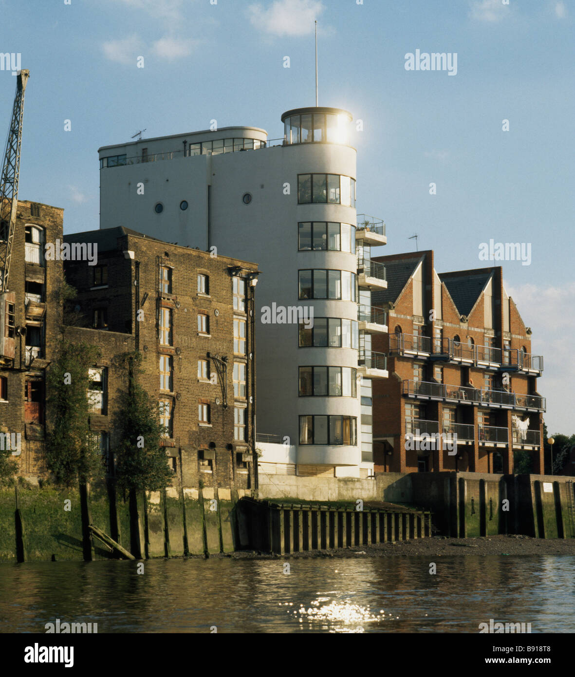 93-97 Rotherhithe Street, Docklands, river Thames, London Stock Photo ...