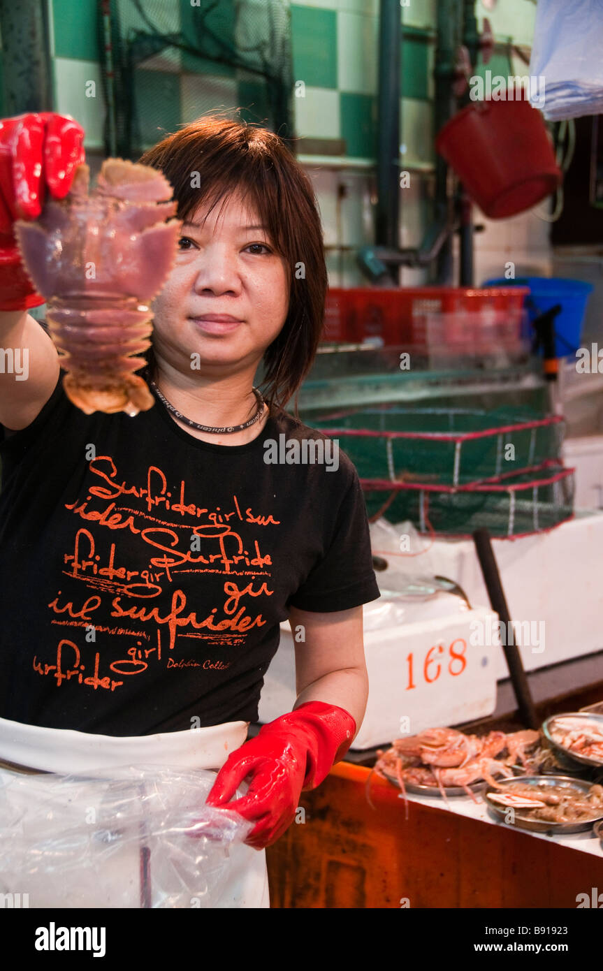 Chinese women working food stalls hi-res stock photography and images ...