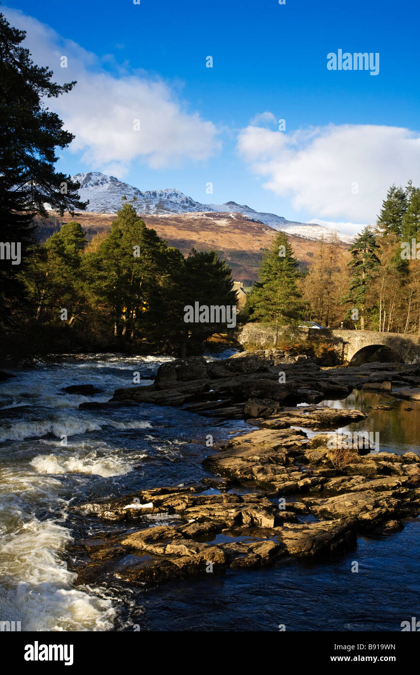 Killin falls of dochart hi-res stock photography and images - Alamy