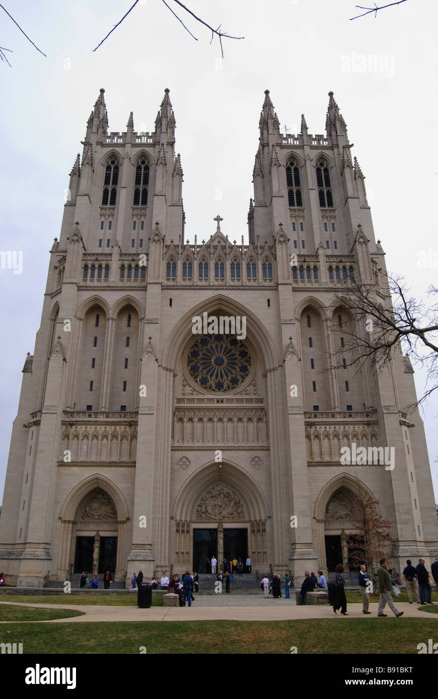 Washington dc cathedral hi-res stock photography and images - Alamy