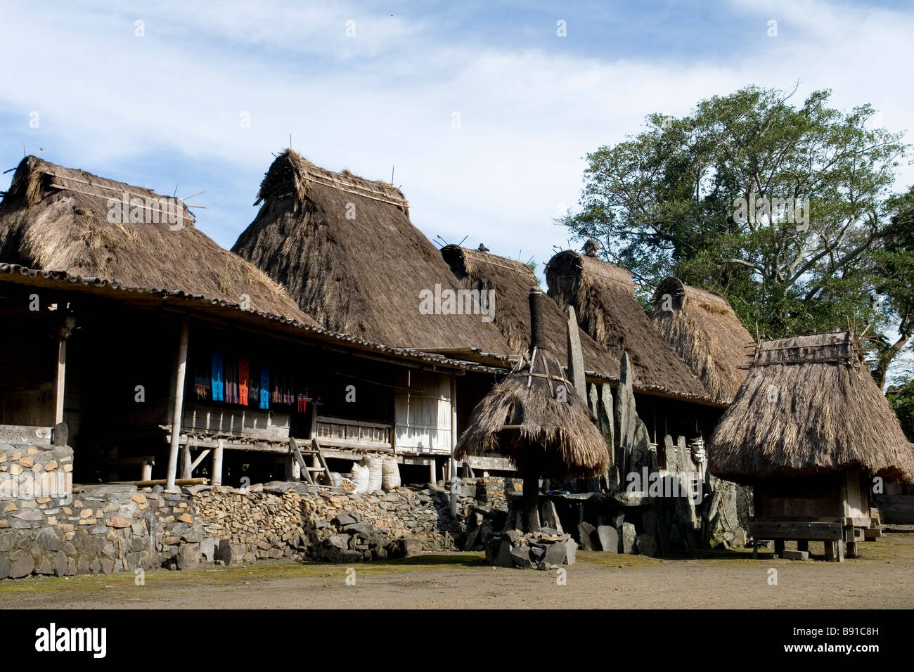 Symbole ancestral hi-res stock photography and images - Alamy