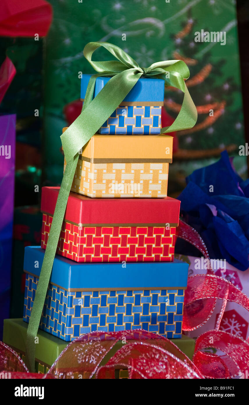 Boxes stacked tower gifts hi-res stock photography and images - Alamy