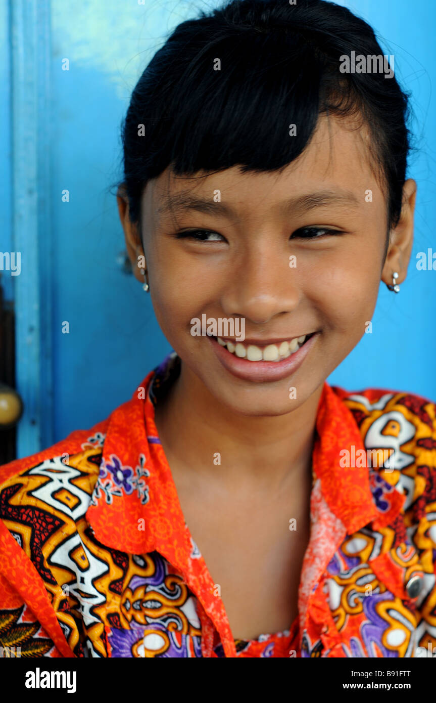 Java indonesia girl hi-res stock photography and images - Alamy