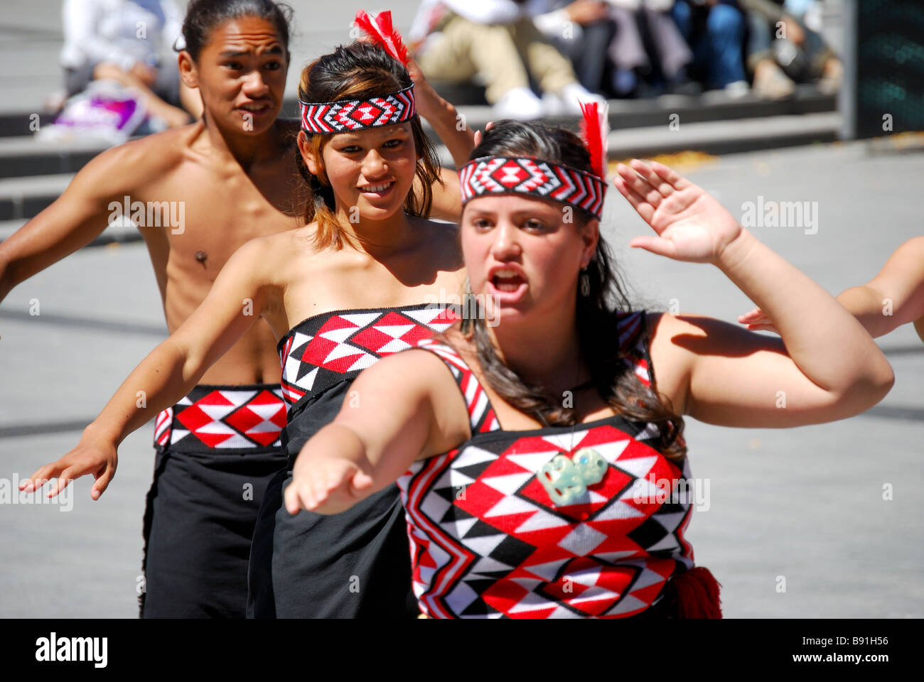 Maori women hi-res stock photography and images - Alamy