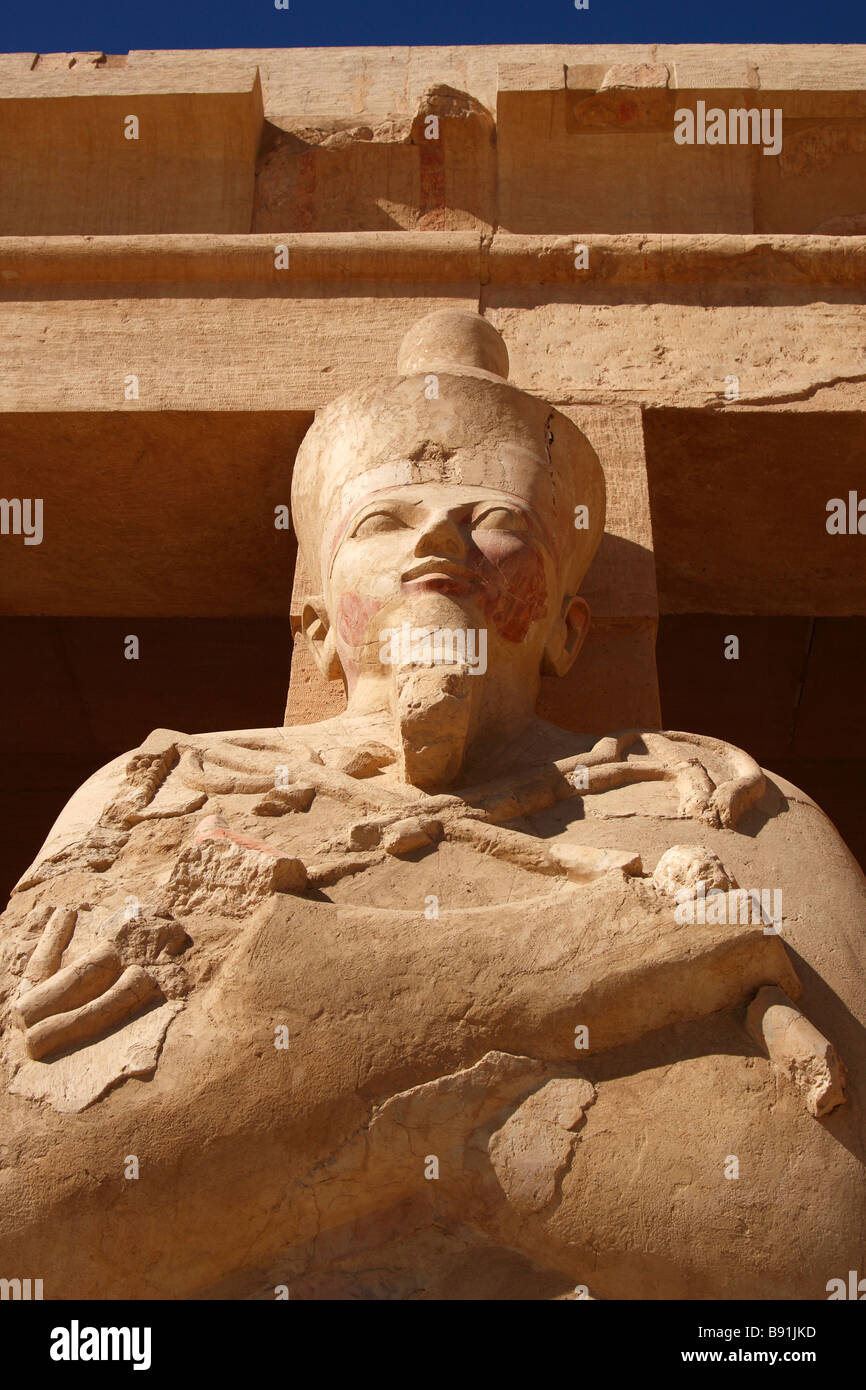 Osiris statue, close up, Mortuary Temple of Queen Hatshepsut, "Deir el ...