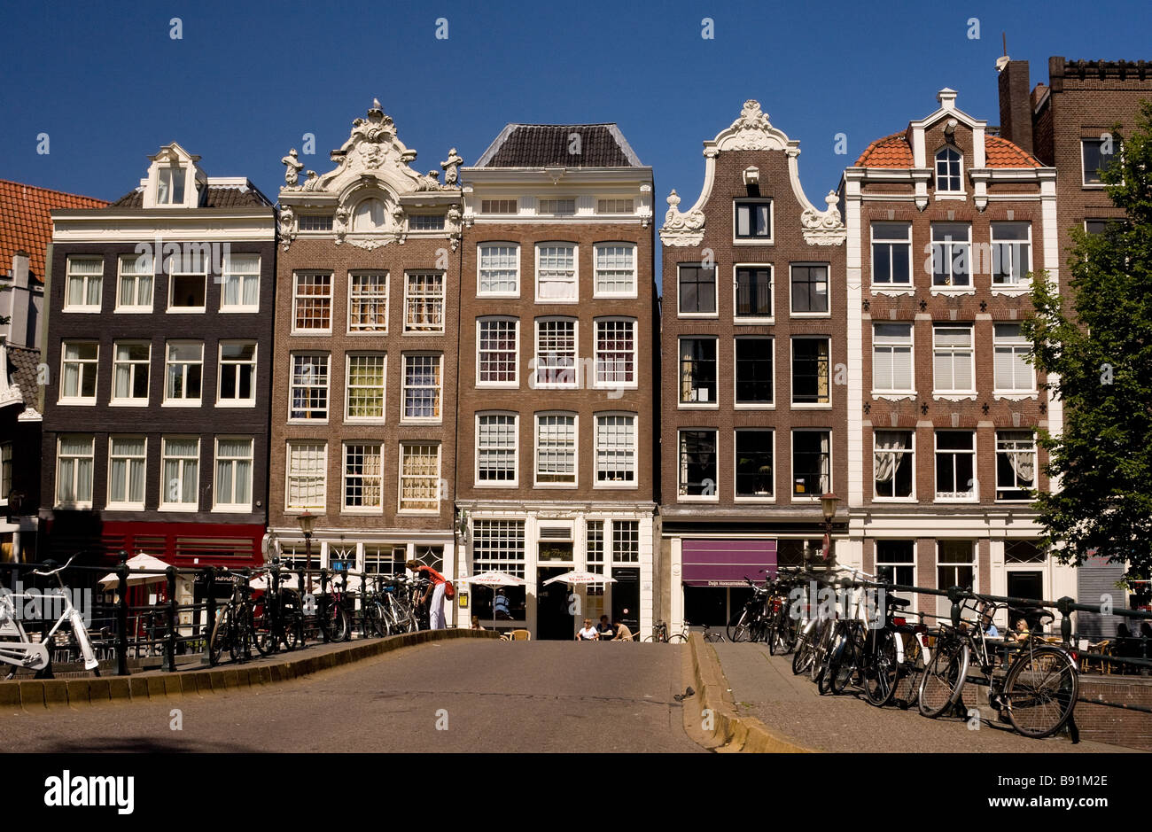 Typical dutch urban housing hi-res stock photography and images - Alamy