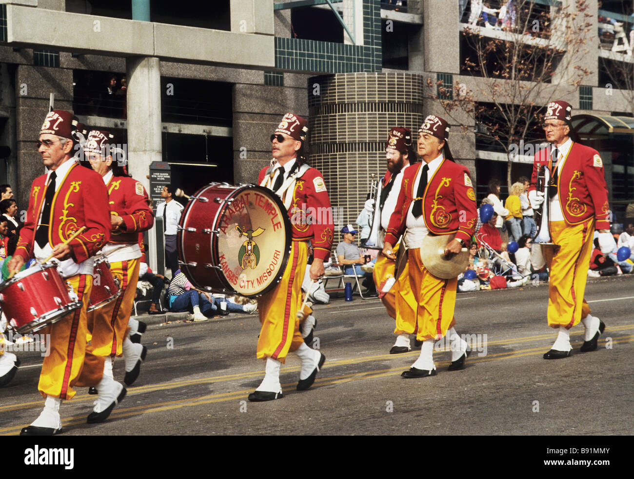 Shriners hi-res stock photography and images - Alamy