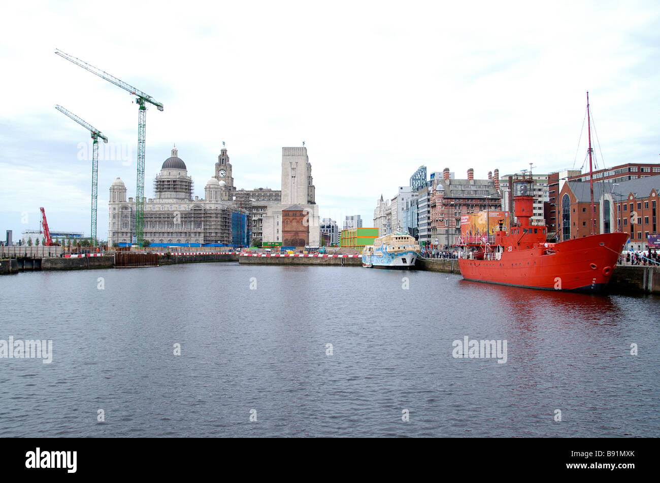 Liverpool city port Albert dock harbors Merseyside transport travel UK ...