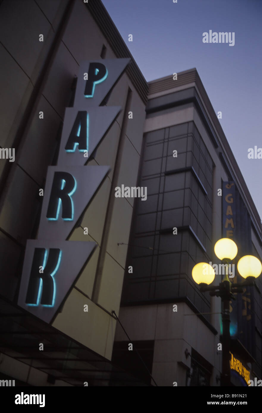 Puzzle parking hi-res stock photography and images - Alamy