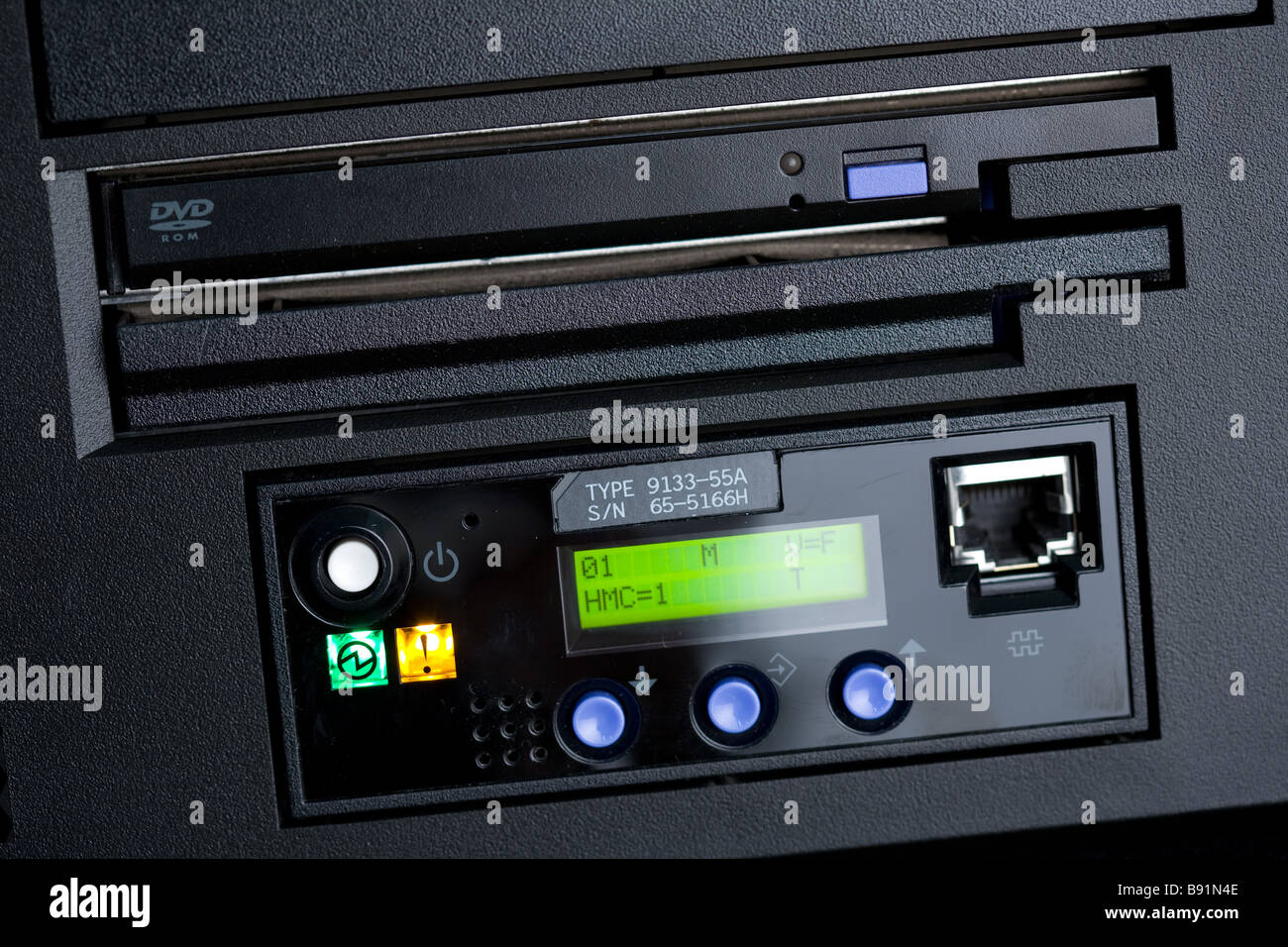 Drive to net hi-res stock photography and images - Alamy