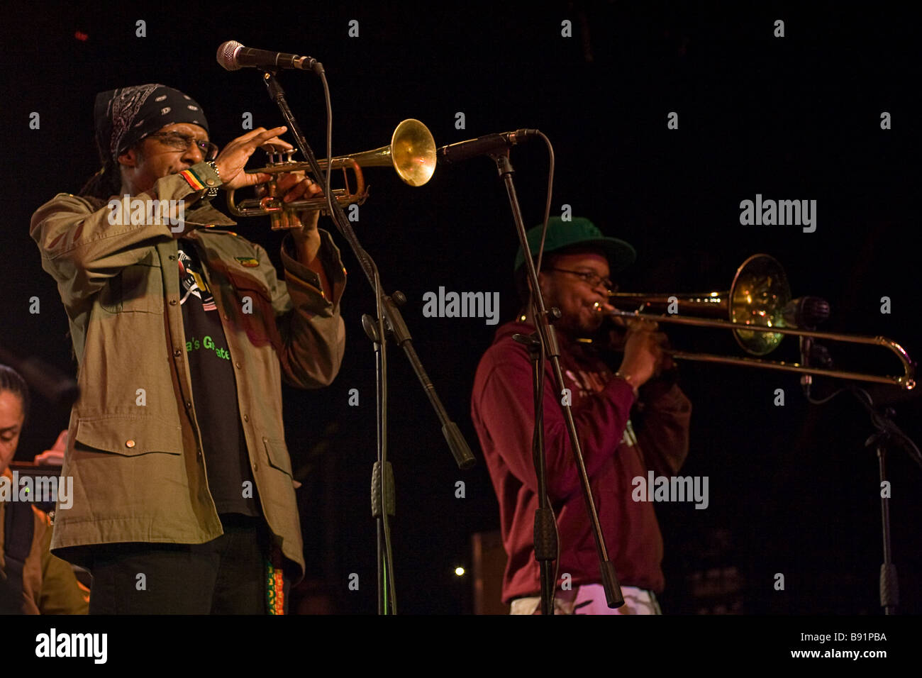 Ska concert hi-res stock photography and images - Alamy