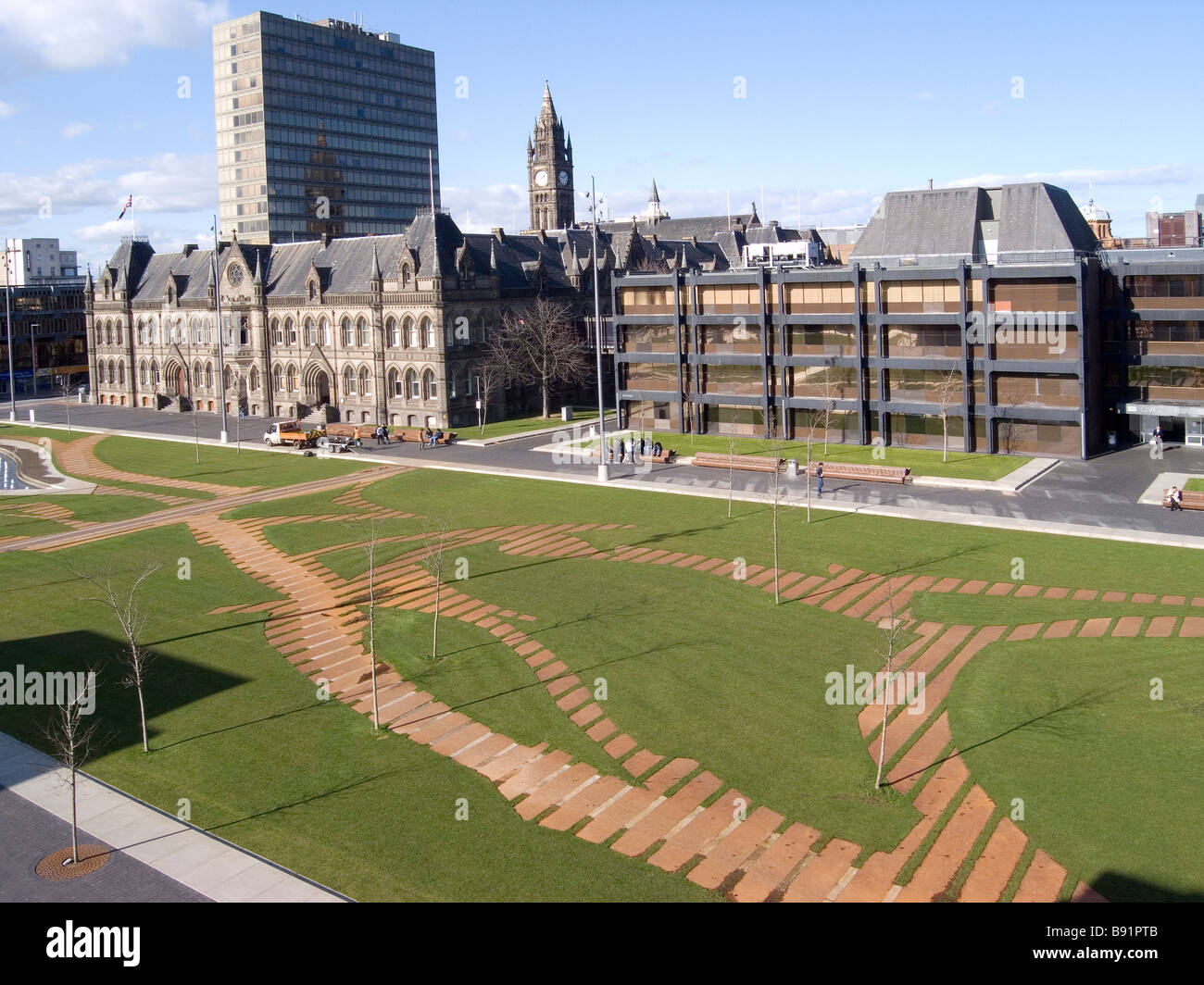 Town Hall and Civic Centre in Central Square Middlesbrough with ...