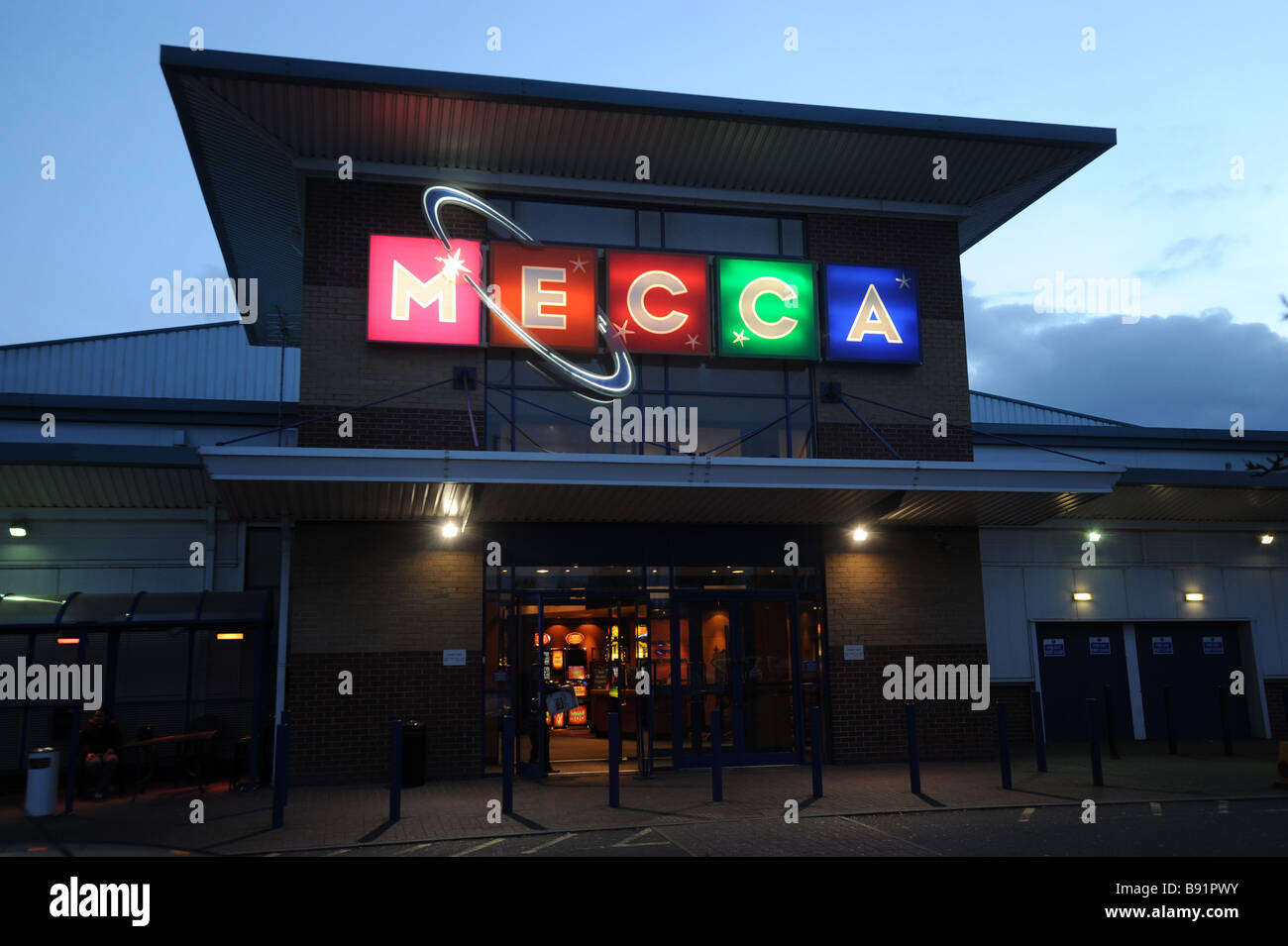 Mecca Bingo sign logo at night Wednesbury West Midlands Stock Photo - Alamy