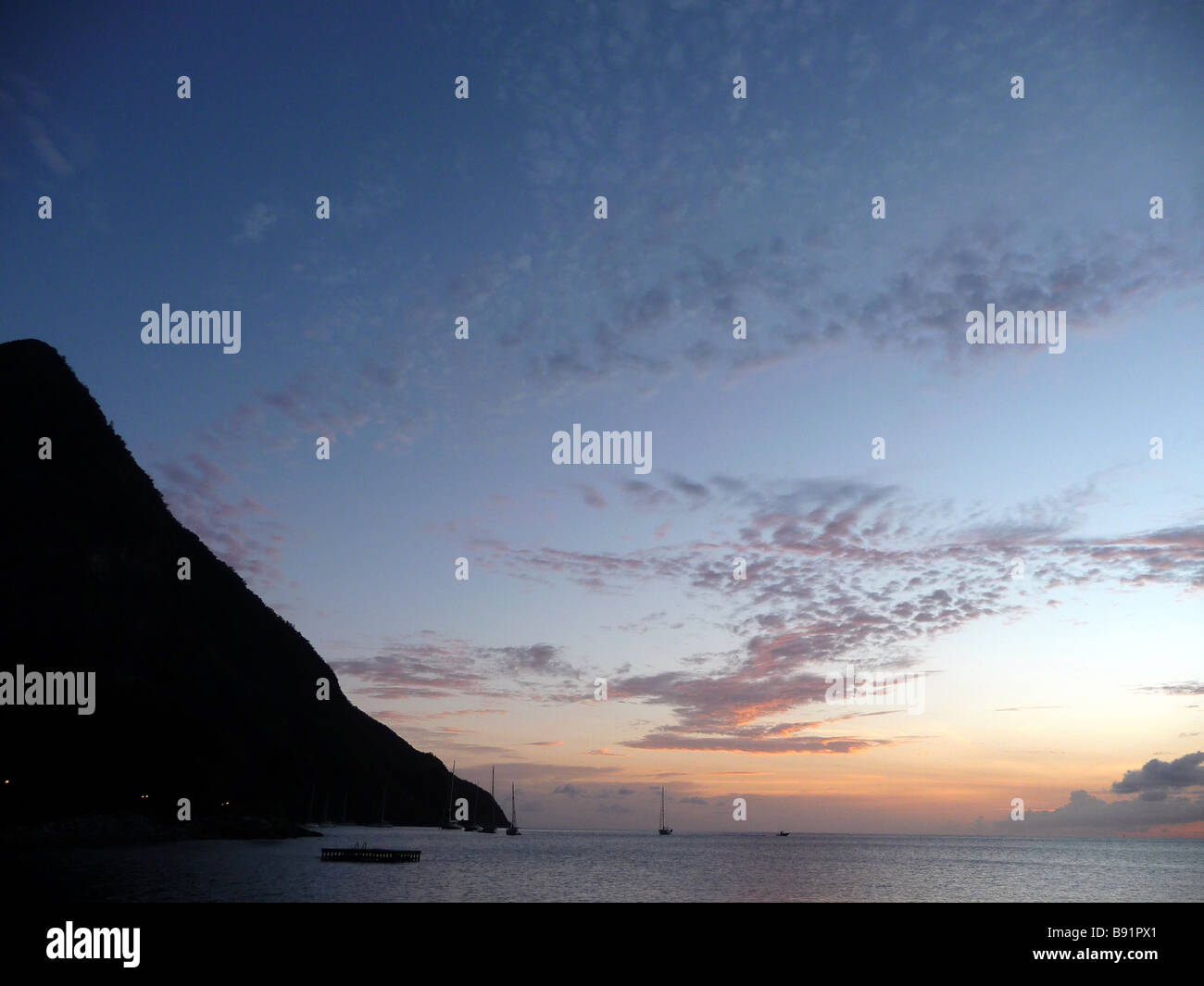 Gros piton hi-res stock photography and images - Alamy