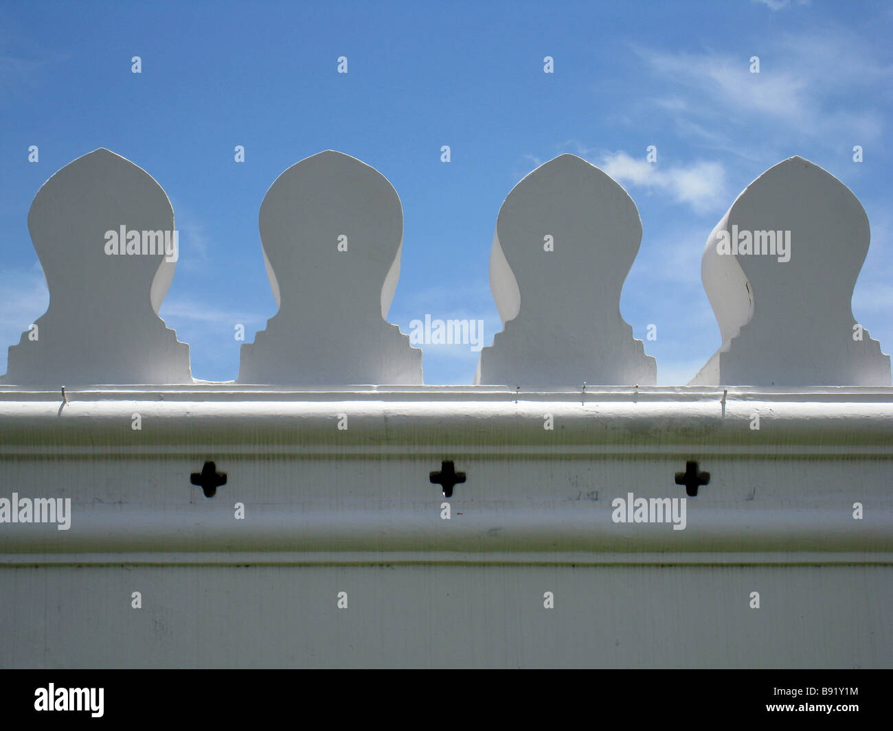 Crenellated wall hi-res stock photography and images - Alamy