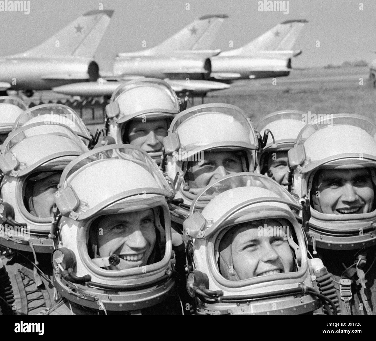 High altitude pilots at the aerodrome Stock Photo - Alamy