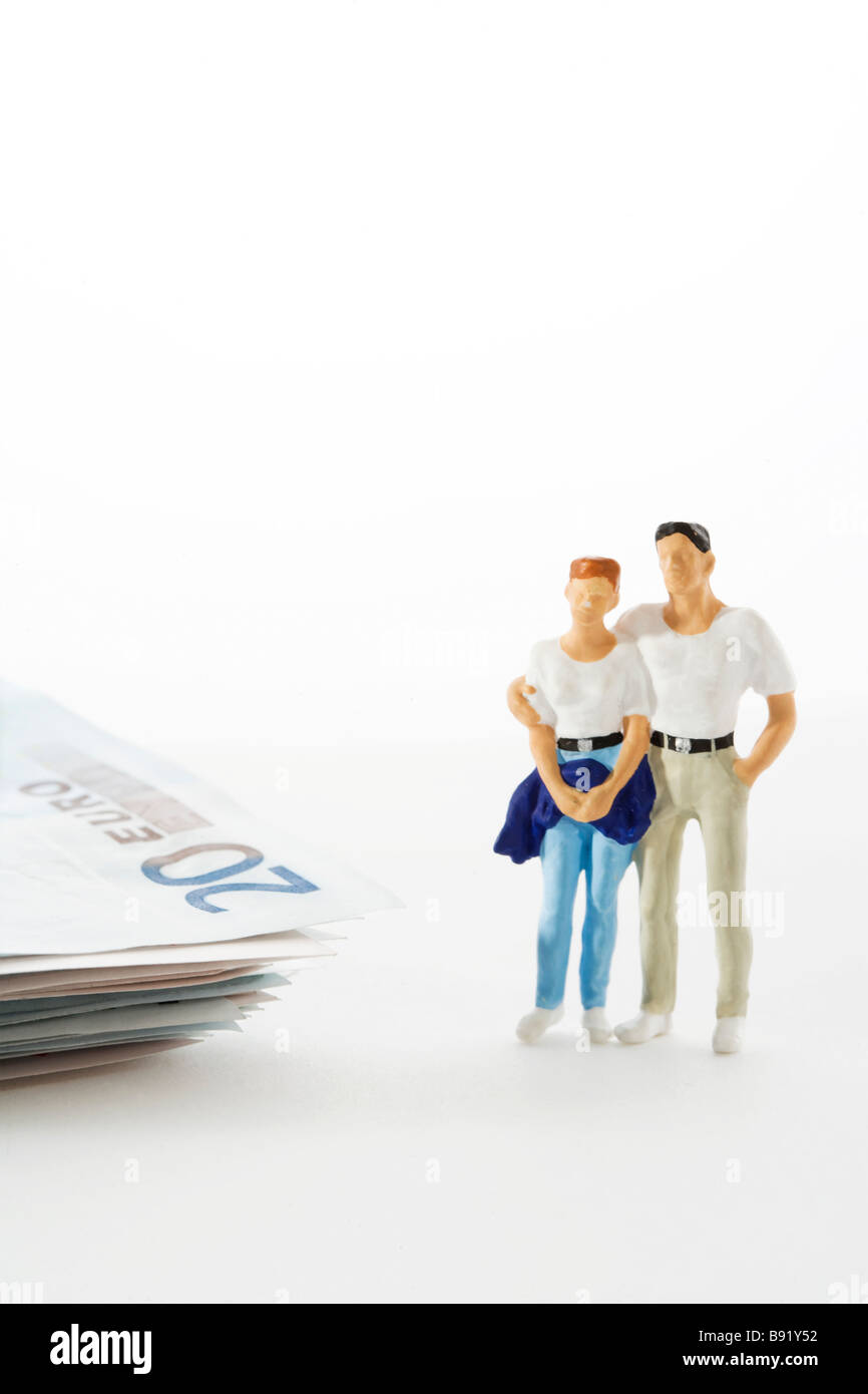 Standing figures male hi-res stock photography and images - Alamy