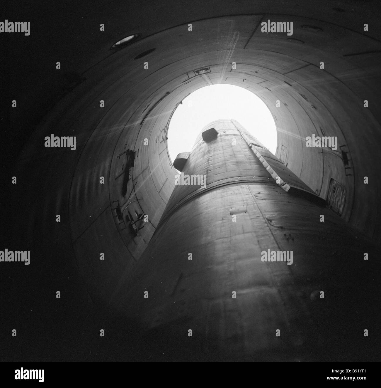 Silo based missile Stock Photo - Alamy