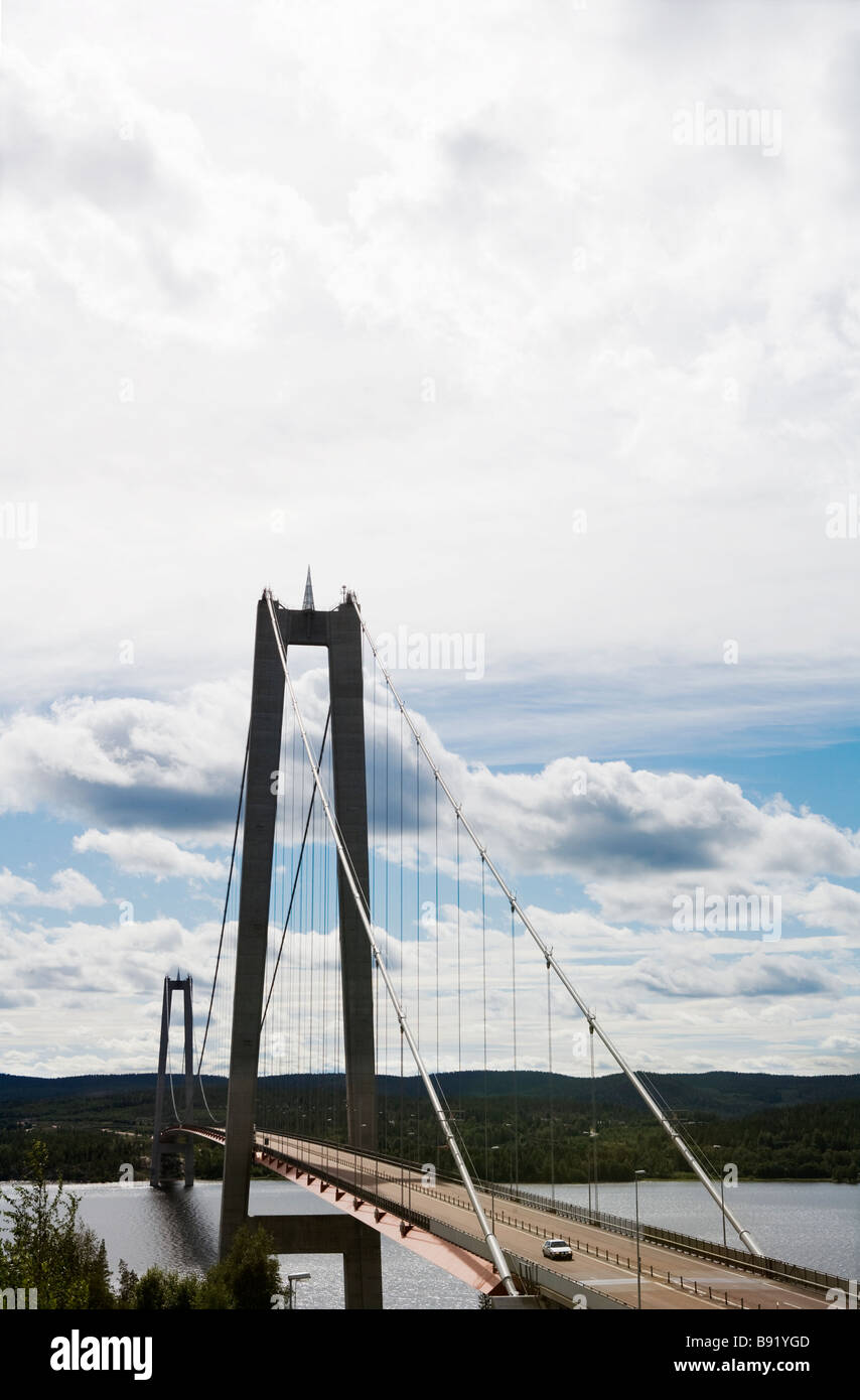 Traffic on a bridge Sweden Stock Photo - Alamy