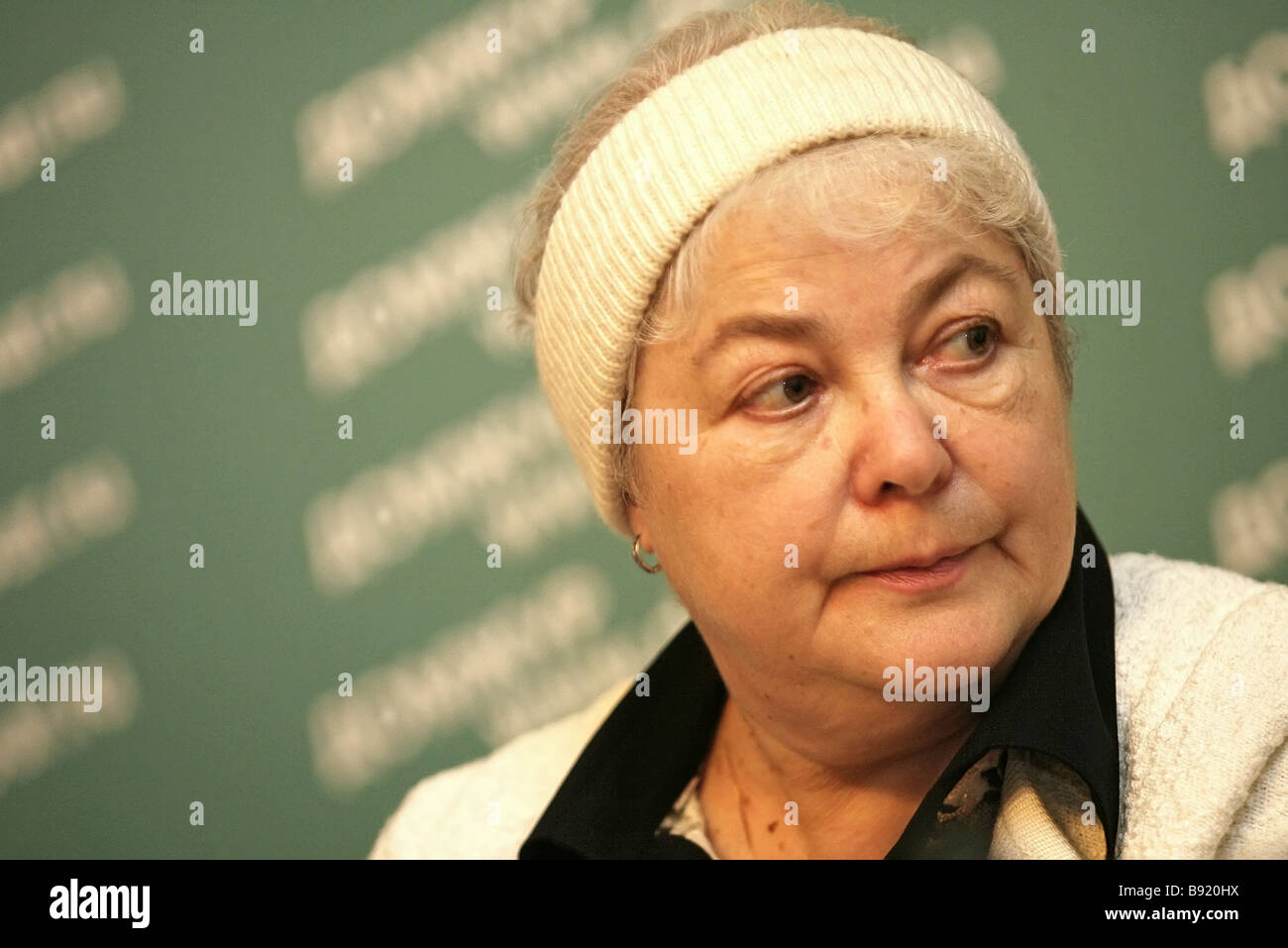 Marina Khodorkovskaya Mikhail Khodorkovsky s mother in the Marble Hall ...
