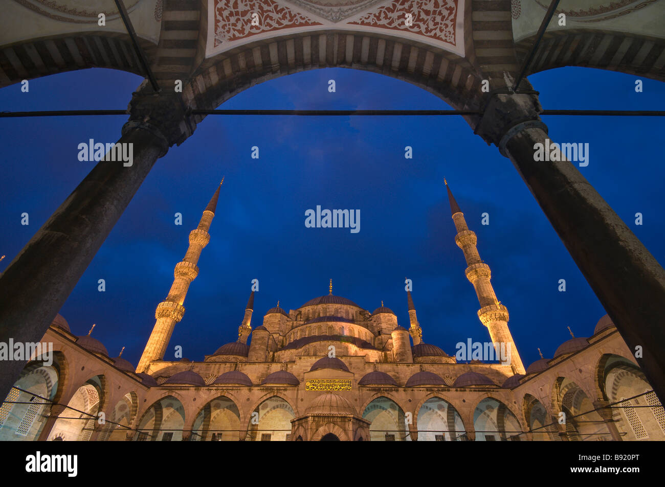 Th Blue Mosque at night ,Istanbul,Turkey Stock Photo - Alamy