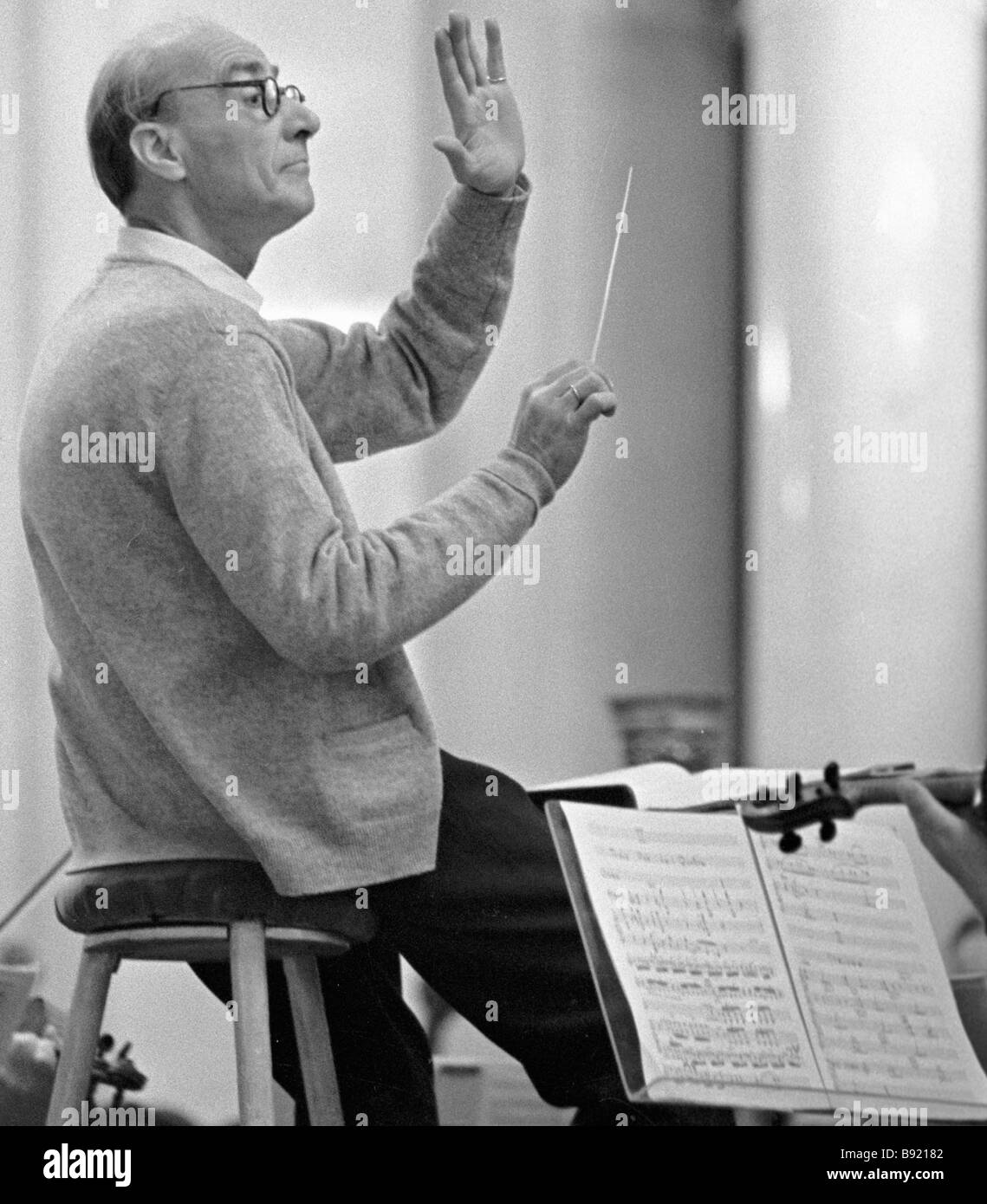 Yevgeny Mravinsky in rehearsal Stock Photo - Alamy