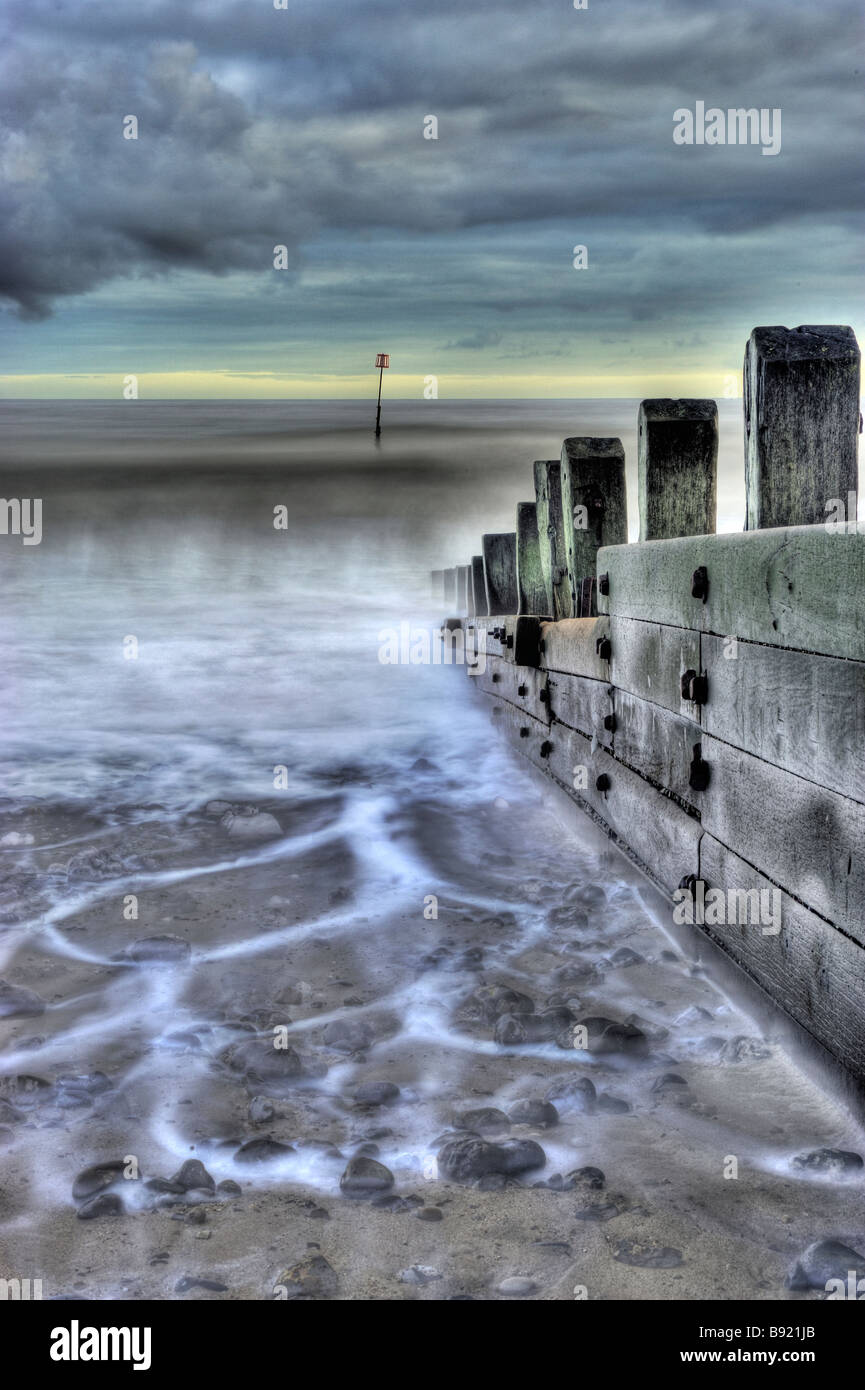 Tide defence hi-res stock photography and images - Alamy