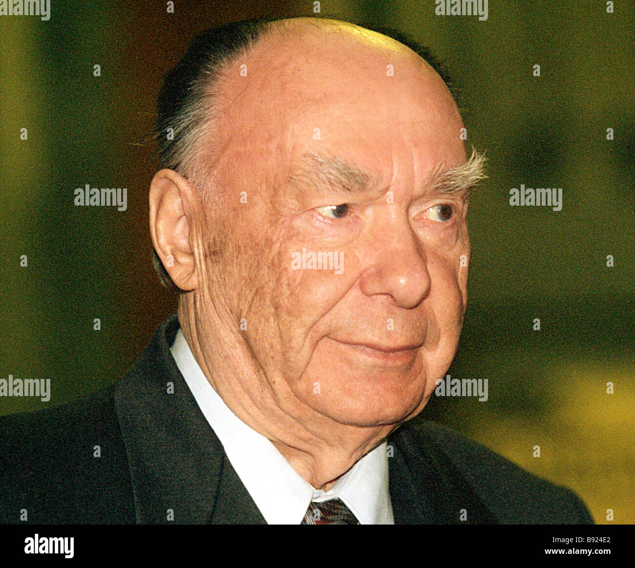 Alexander Yakovlev the president of the Demokratiya Democracy ...