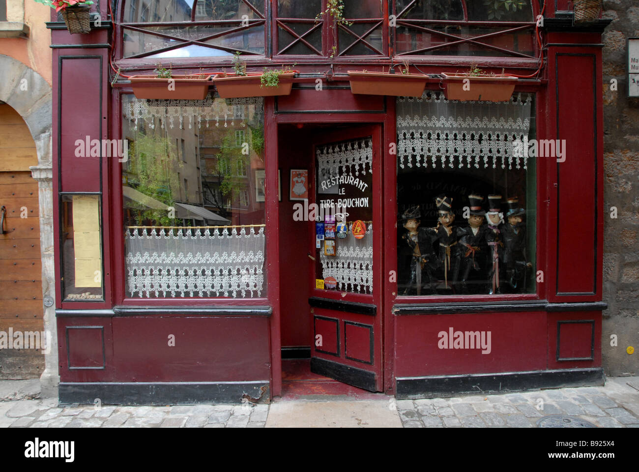 Lyon puppets hi-res stock photography and images - Alamy