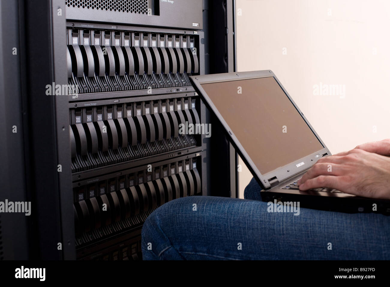 root, console, operator, administrator, display, screen, terminal ...