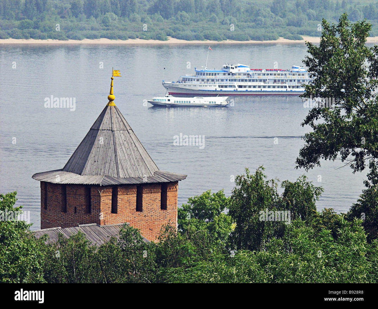 View of the Volga River in Nizhny Novgorod Stock Photo - Alamy