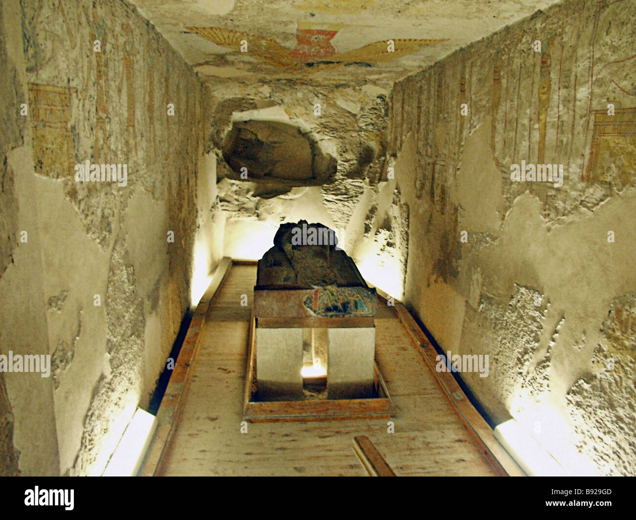 Ancient Chamber High Resolution Stock Photography and Images - Alamy