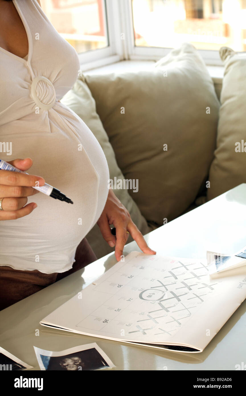 Marking calendar hi-res stock photography and images - Alamy