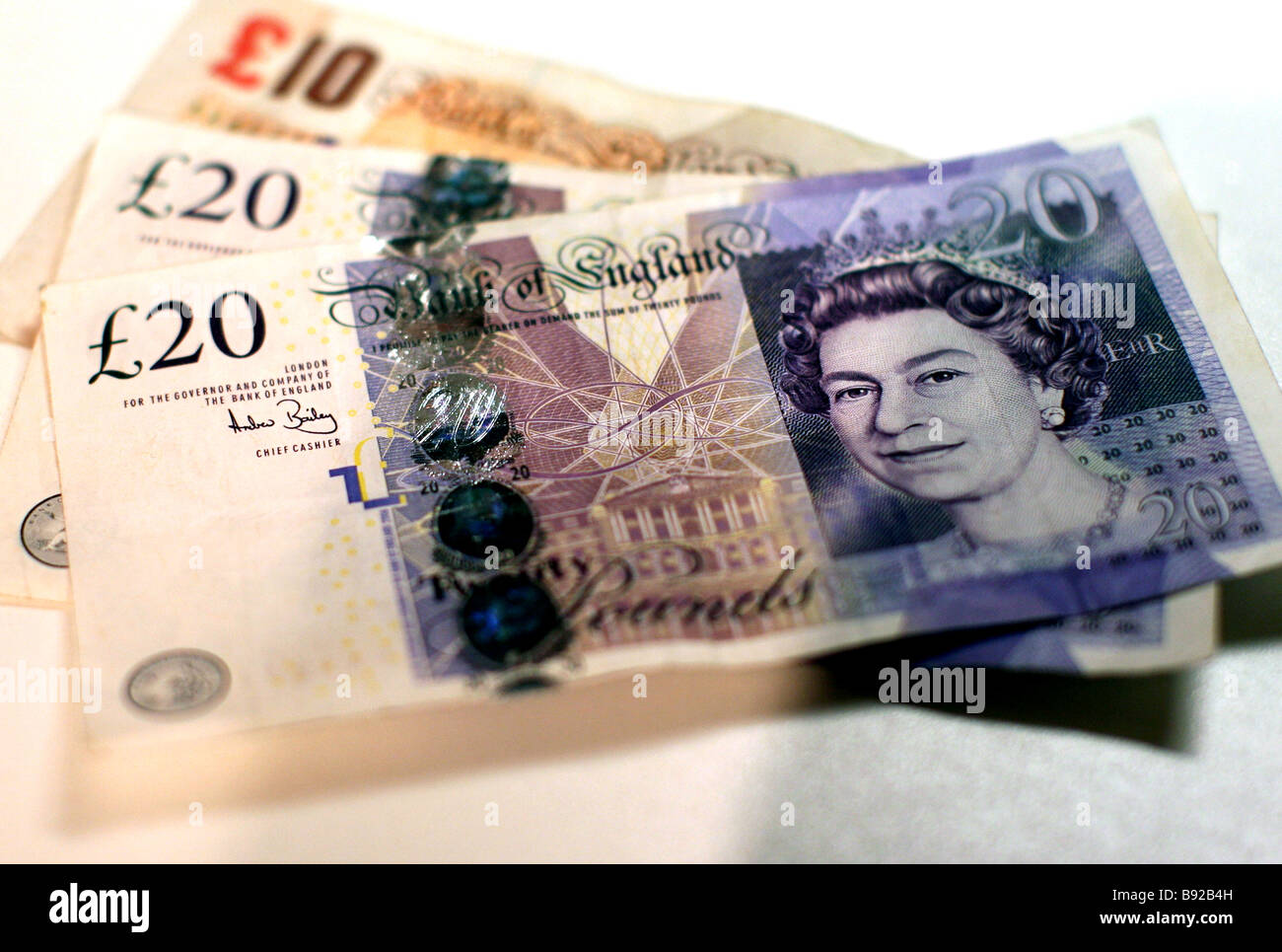 Bank of england banknotes hi-res stock photography and images - Alamy